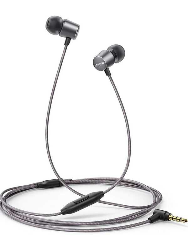 In ear wired metal earphones with 10mm composite diaphragm for good sound and 3.5mm wired Ameri ...