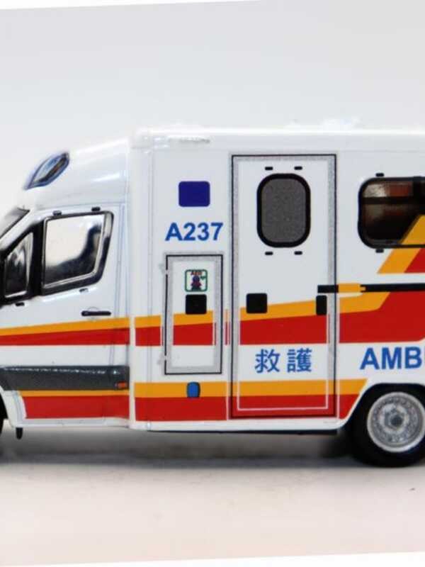 y Shadow 1:76 Mercedes Sprinter Sprinter Fire Department Ambulance ...