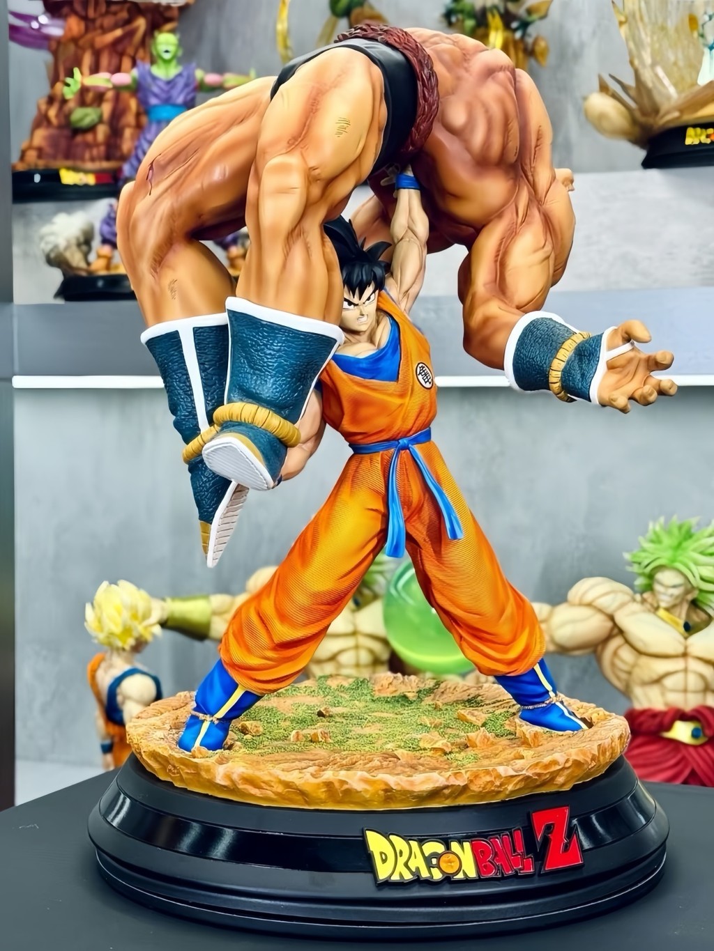 Wukong holds the Naba[Japanese Version]Limited Edition Dragon Ball GK ...