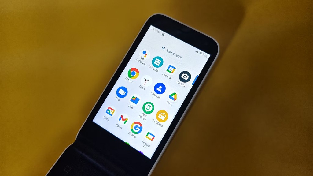 ALT MIVE Style Folder AT-M120 32GB LTE/4G Android 12 Touchscreen Smartphone Used 95% new ...