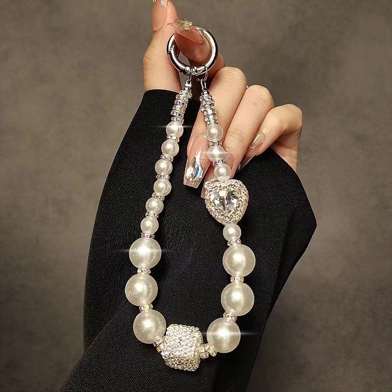 Luxury Pearl Diamond-love Hand Chain Wrist Short Lanyard with Clip Cell ...