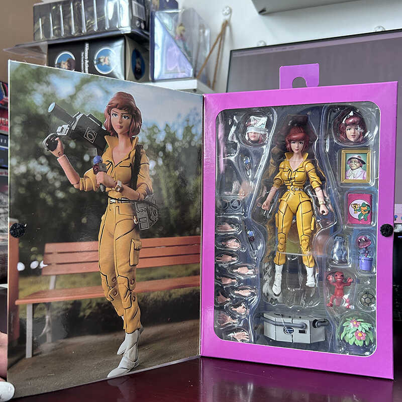 8 Neca 54233 Yellow Clothes Female Reporter Version 2.0 Tmnt Action ...