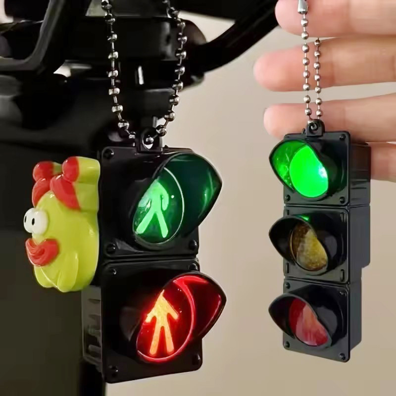 2PCS Simulation Electronic Traffic Light Keychain Pendant Mini ...