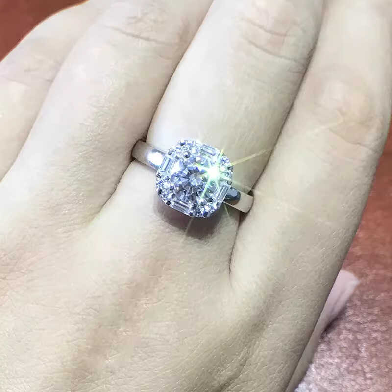 62 1 Carat Moissanite Diamond Ring, Simple Atmospheric Ladder Square ...