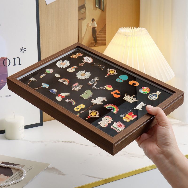 Put Badges, Wall Storage Box, Medal Brooch, Metal Commemorative ...