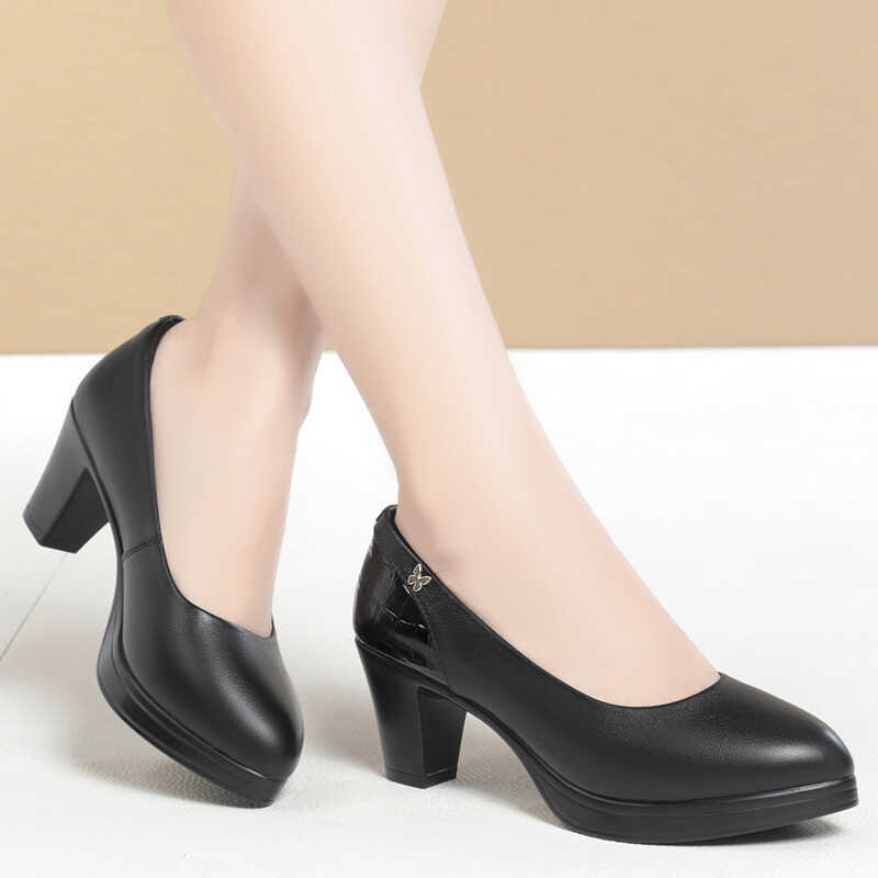 Tanging Sapatos Ng Mga Kababaihan Sa Katad, Cheongsam, Fashion Show ...