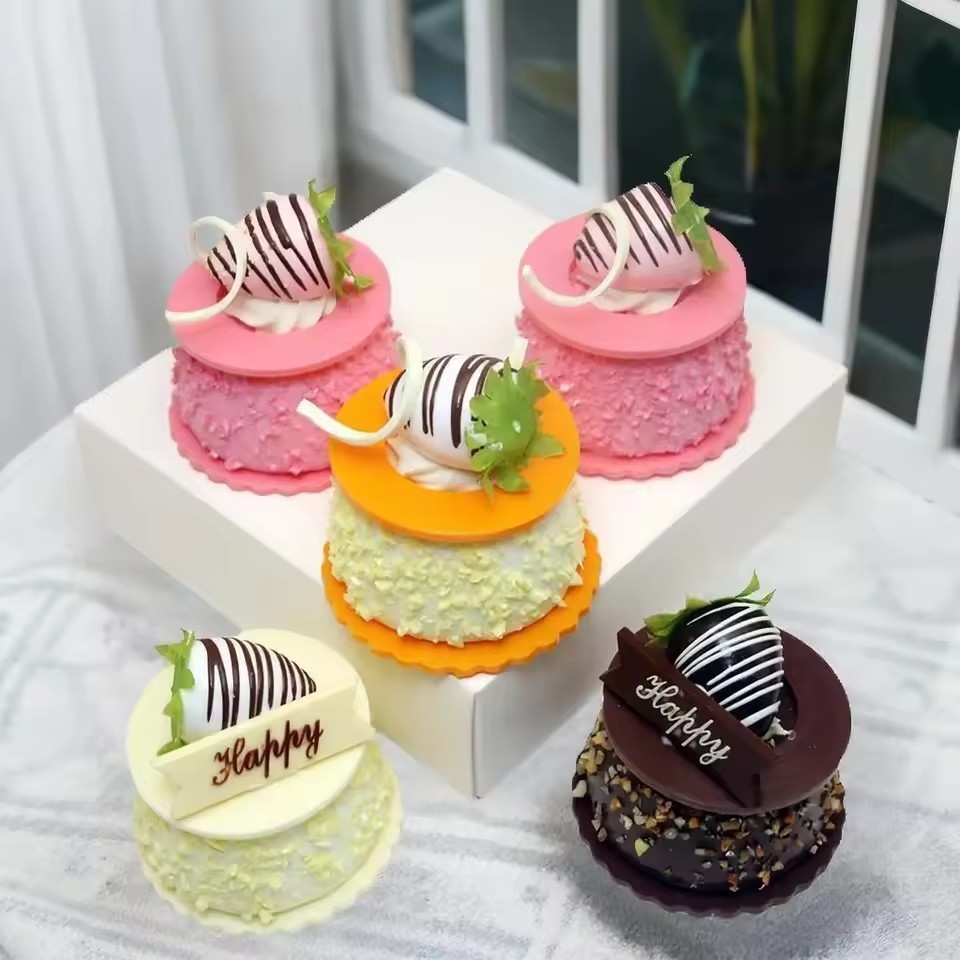 Artificial Mousse Cake Simulation Cake Model Fruit Chocolate Cake ...