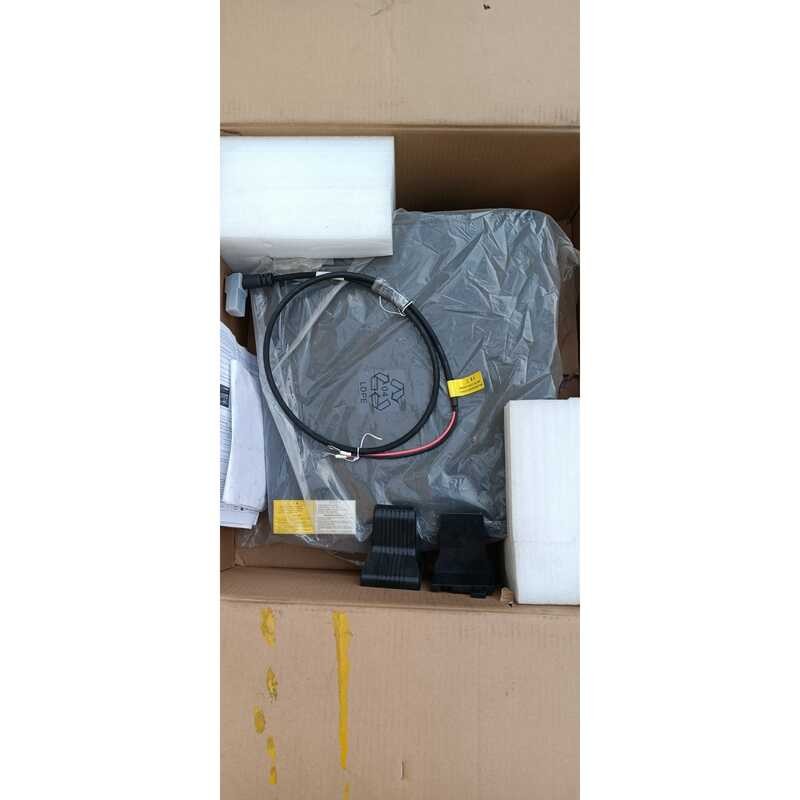UHA1R-0010L 1kva/0.9w appearance as shown in the picture | Shopee ...