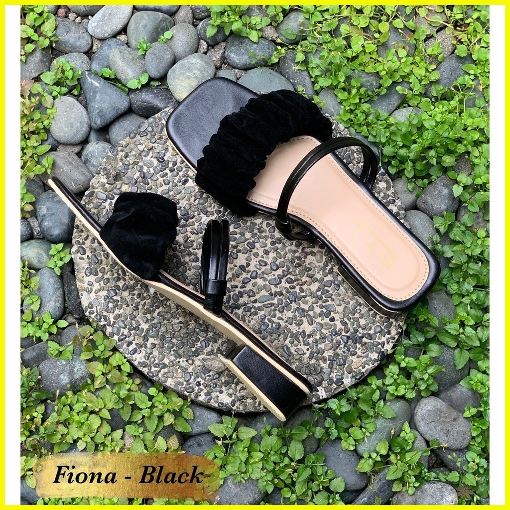 Fiona 1-inch heels by SYL (5 colors) | Shopee Philippines