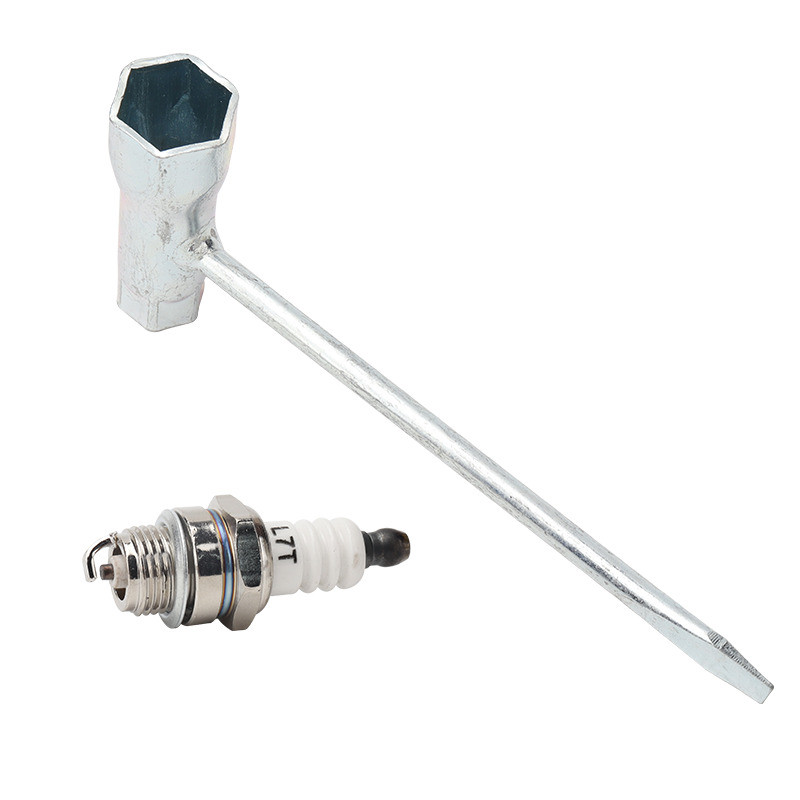 Saw oil spark plug l 7 T with two stroke stations ine sawwood saw ...