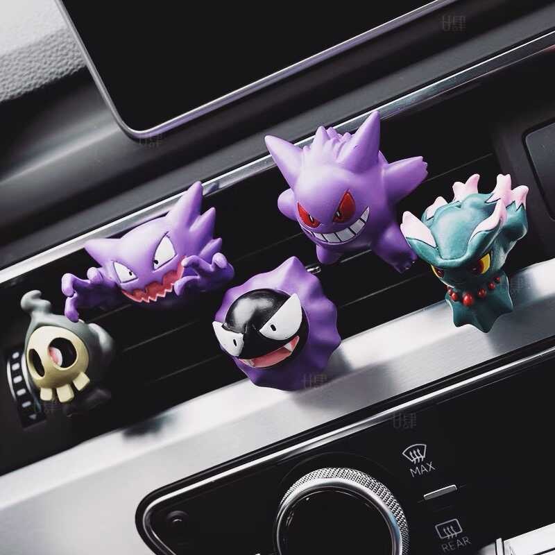 Perfect Packaging Ghost Figure Car Interior Air Outlet Decoration ...