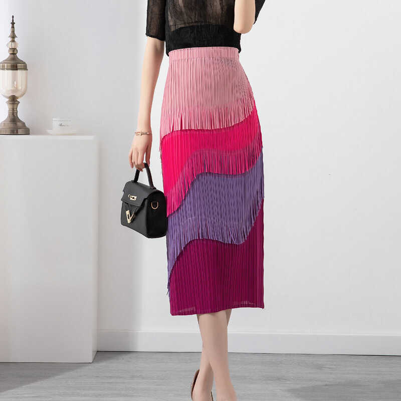 Isang Size Paper Tao, Isang Panalangin ⭐ Miyake Pleated Tassel Ing ...