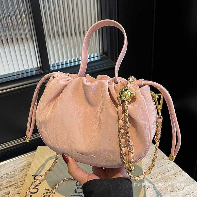 8E Korean Style Versatile Bucket Bag, Summer 2024 New Niche Pleated ...