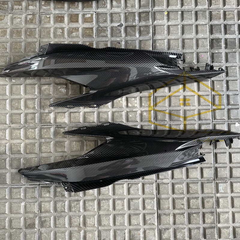 Side Body Cover Honda Click 125i/150i V2 (Carbon Hydrodip) 1 set New ...