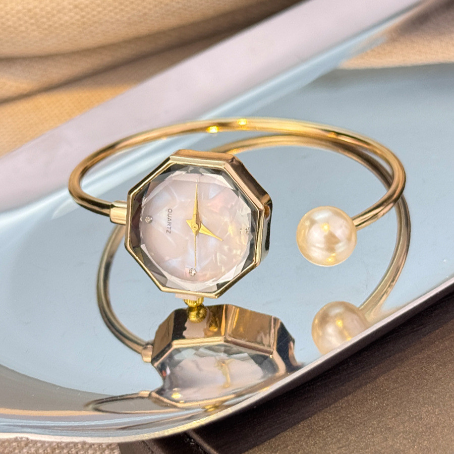 2025 Women's Watches Luxury Fashion Small Dial Bracelet Watch Vintage ...