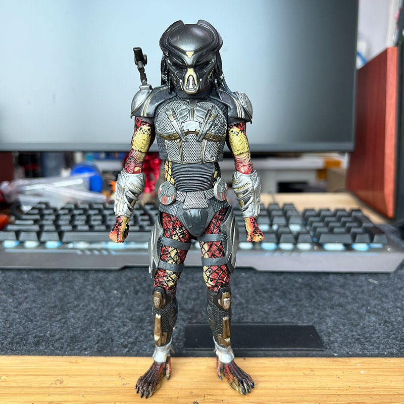 No Box NECA Predator 2018 Movie Version The Runaway Predator 7 Inches ...