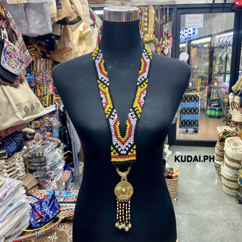 Welcome Lei With Brass Medal Agong | Ethnic Garland Ceremonial Medal ...