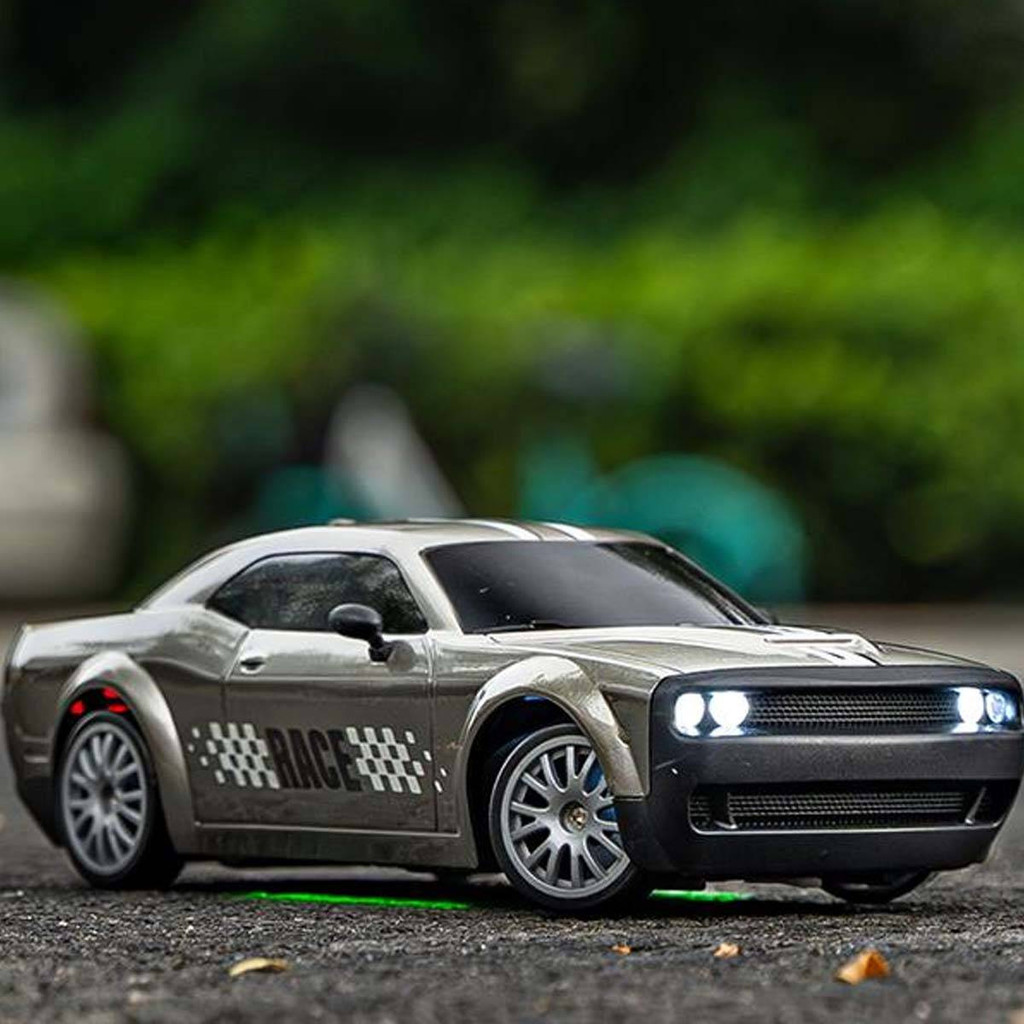 1/20 4WD RC Racing Drift Car Speed Control Dodge Hellcat GTR Full ...