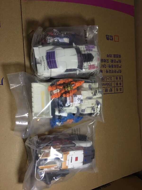 Hasbro Transformers Botcon TCC Venue Limited Edition White Lion Detective Sergeant Shockwave ...
