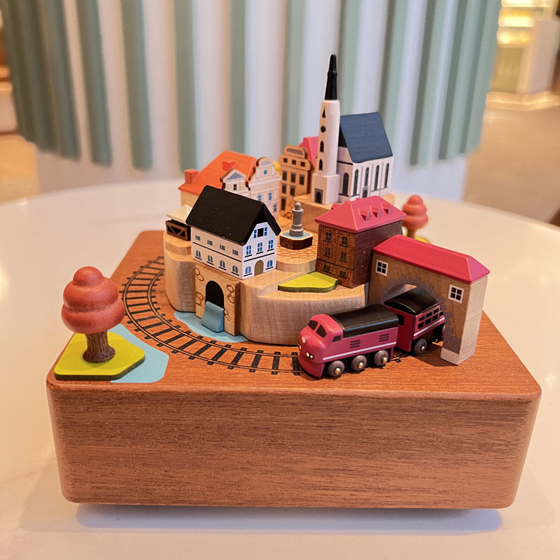 Taiwan Jeancard Autumn Train Wooden Music Box Eight-tone Friend ...