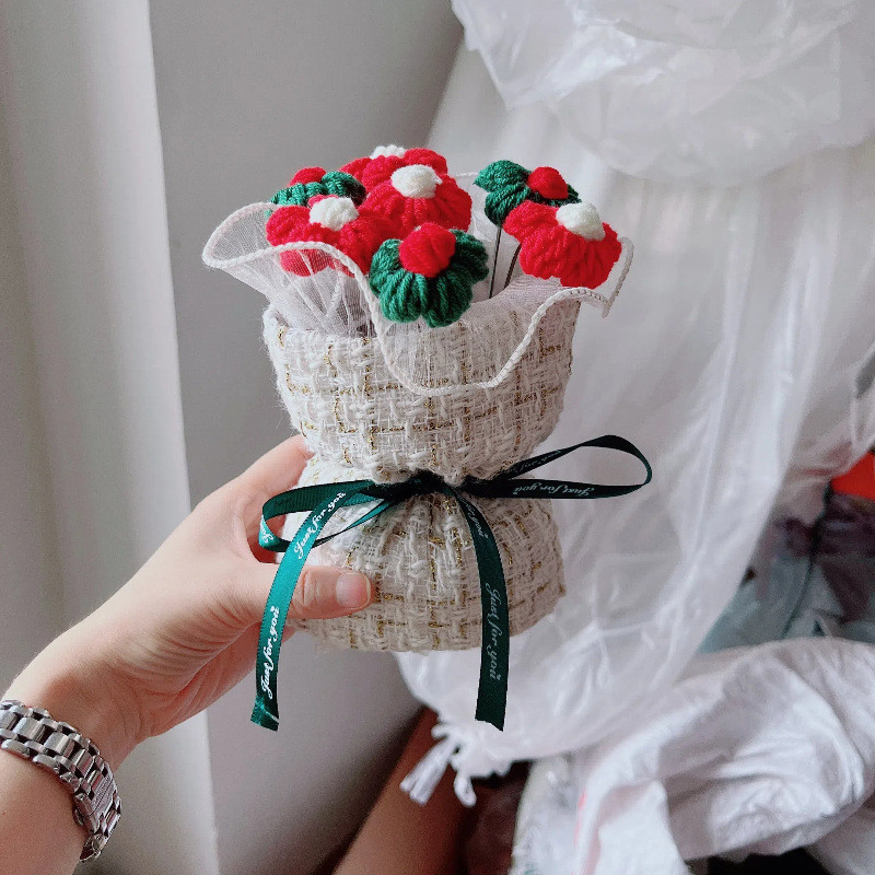 Cartoon Santa Claus Cuddle Bucket Cute Snowman Flower Bouquet Christmas ...