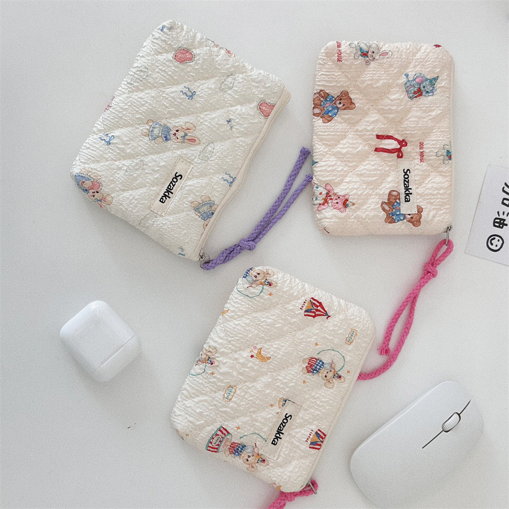 Cute Cartoon Quilted Quilted Quilted mini Storage Bag Soft Portable ...