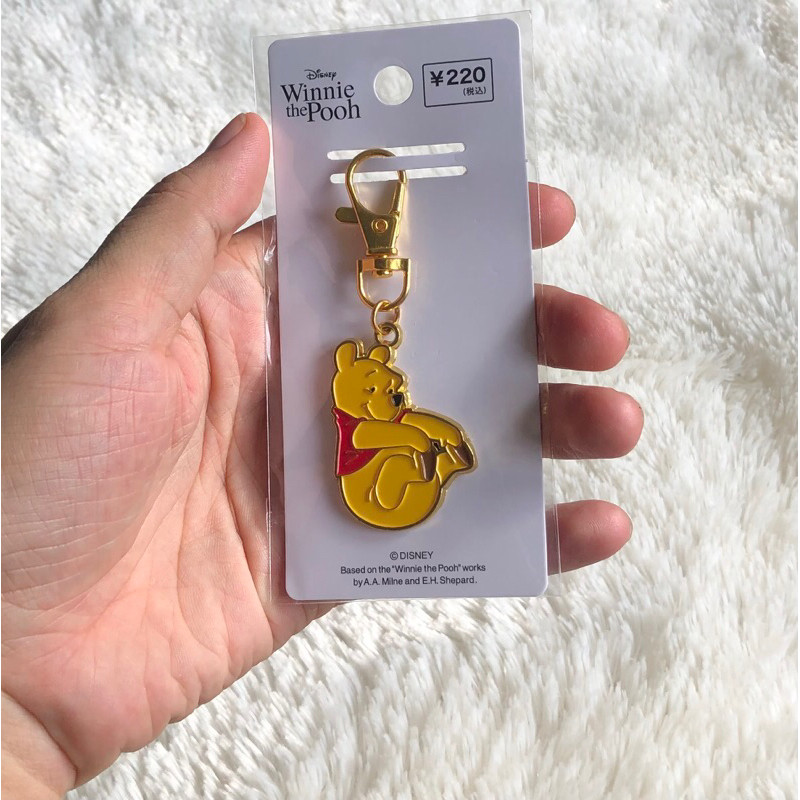 Disney mickey and minnie pooh metal keychain key holder original Japan ...