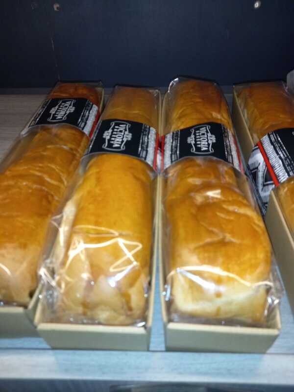 BAGUIO CITY VICTORIA BAKERY RAISIN BREAD 8Ed | Shopee Philippines