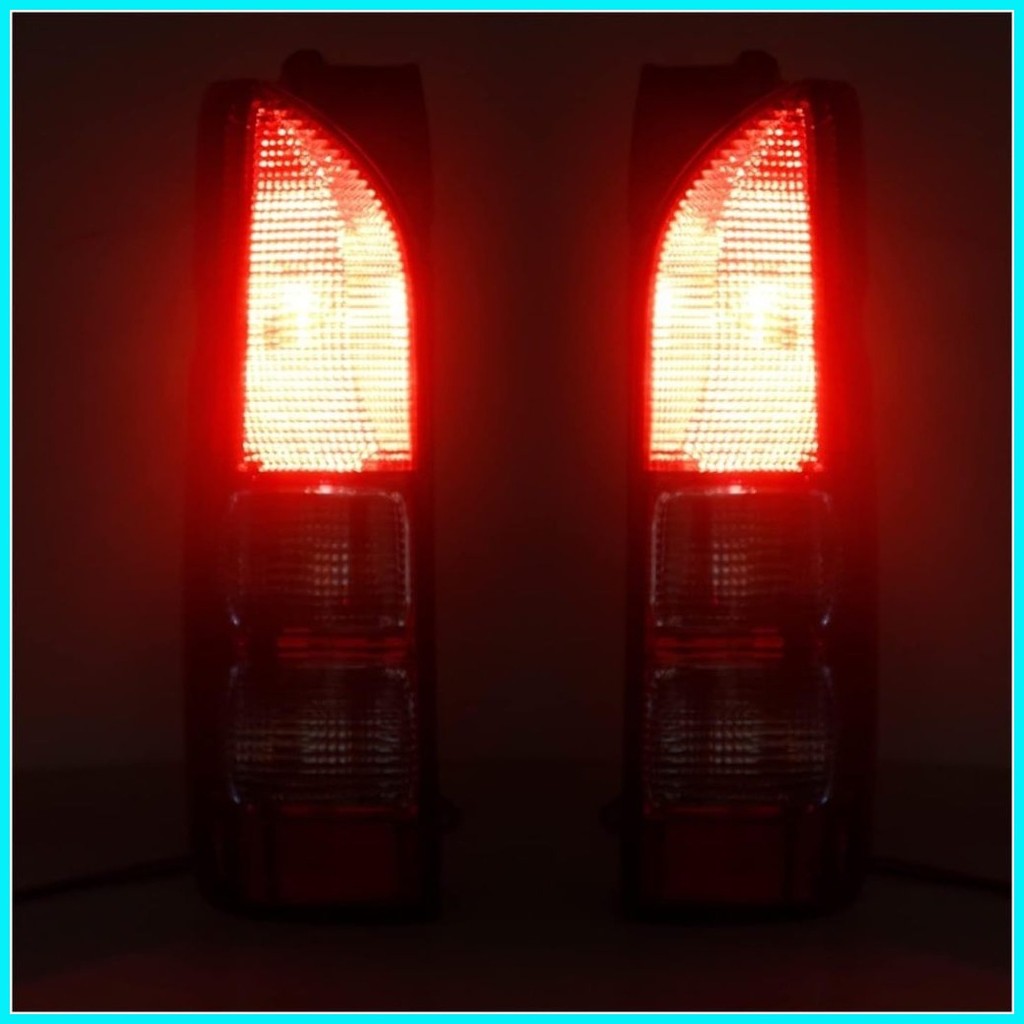 Hiace Tail light Tail lamp Toyota Hiace Commuter 2005-2013 Toyota HiAce ...