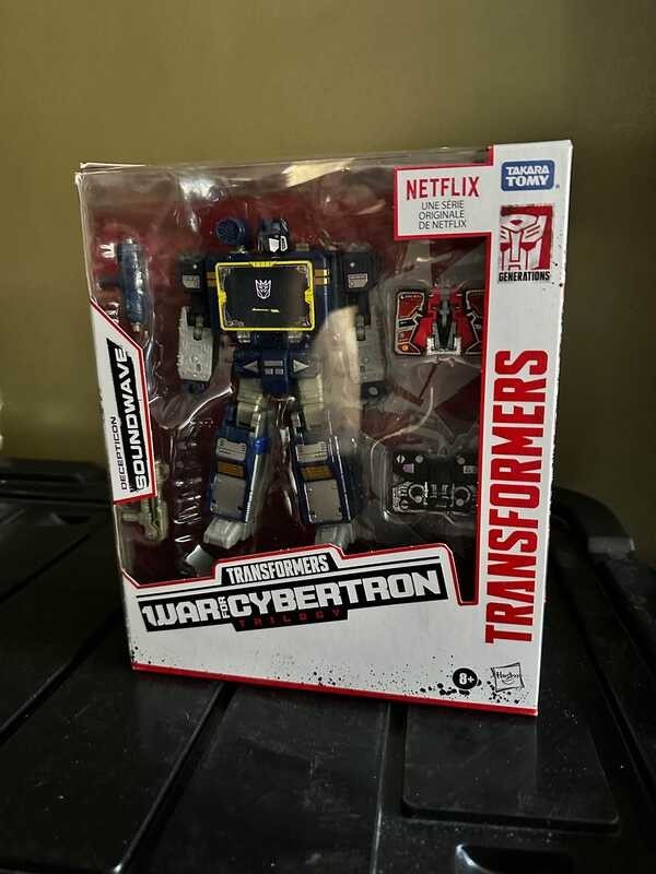 Mga Transformers ng Netflix WFC Soundwave Bago sa Kasong | Shopee ...