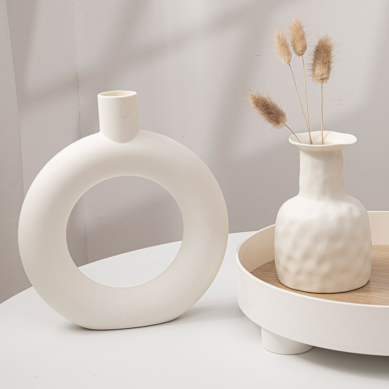 【Minimalist】Modern White Plastic Vase Hollow Round Imitation Ceramic ...