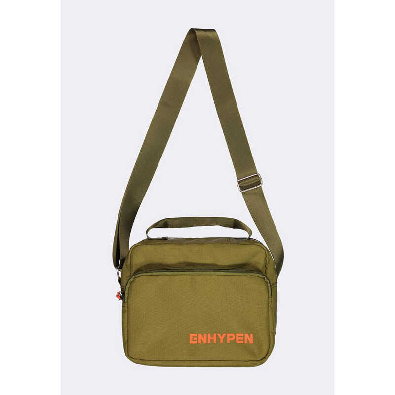 82 #Benchandenhypen Bgs0962 - Bench X Enhypen Sling Bag | Shopee ...