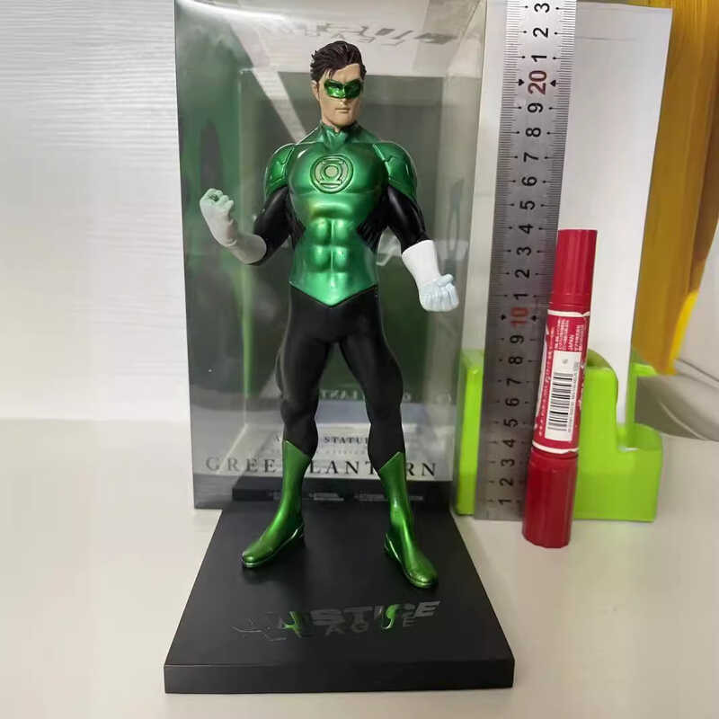 4 Comic Hero DC Revenge Red Robin Green Lantern Superman Wolverine Thor ...
