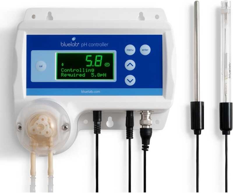 pH controller Bluelab with monitoring and dosing, digital EC/TDS/PPM ...
