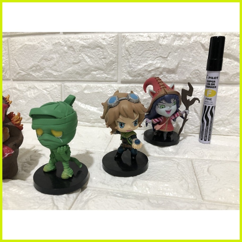 League Of Legends Lee sin,Thresh,Braum,Teemo,Amumu,Ahri,Graves Figure ...