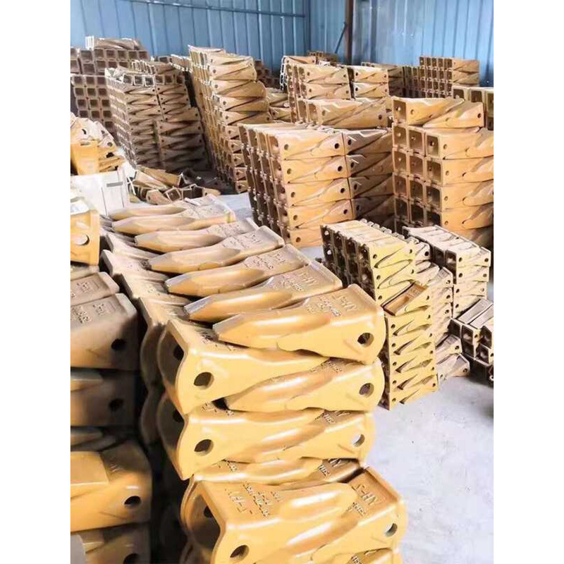 Excavator Komatsu PC200 Bucket Ice Breaking Rock Wear-Resistant Small ...