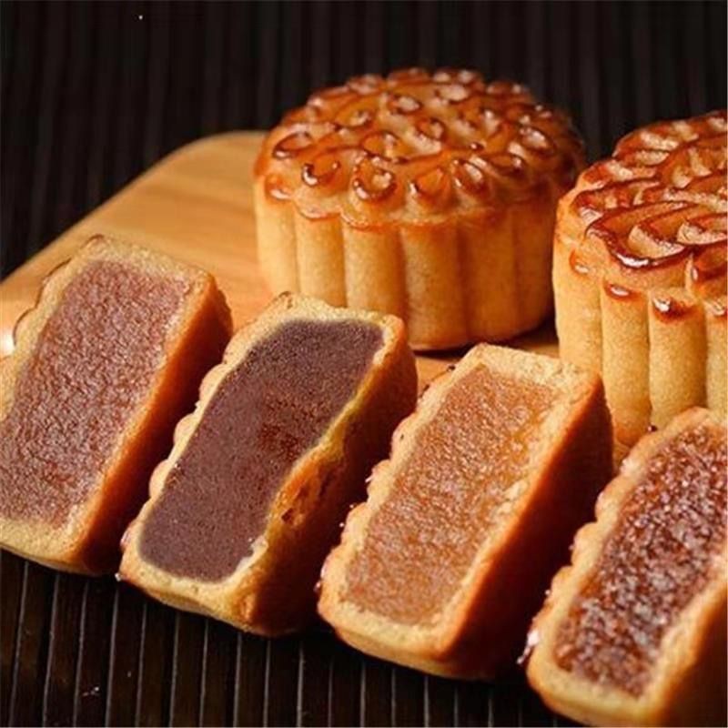 Cantonese Style Mooncakes, Egg Yolk, Lotus Paste Mooncakes, Bean Paste ...