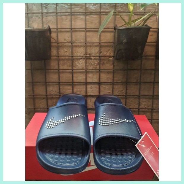 NIKE VICTORI ONE SHOWER SLIDE (100% LEGIT) | Shopee Philippines