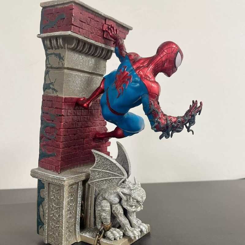 Heroes Marvel Expedition Figure DXG Spider-Man Model GK Spider-Man ...