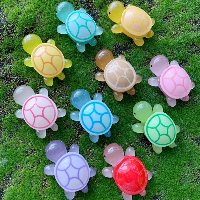 Luminous Turtle Blind Bag - Glowing in The Dark Miniatures Turtle ...