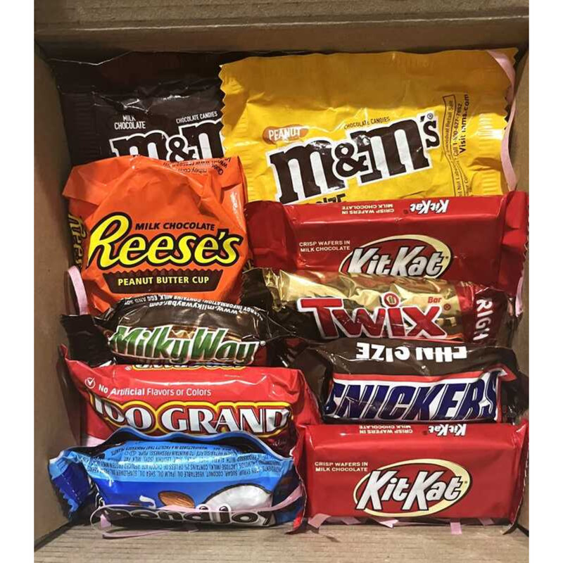 CHOCOLATE GIFT BOX SMALL IMPORTED 10 PIECES M&M KITKAT SNICKERS Reese's ...