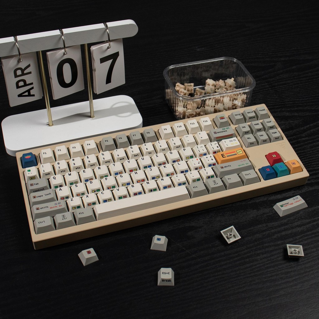Retro Keycaps C64 White Gray PBT Thickness 1.7mm cherry Profile Keycaps ...