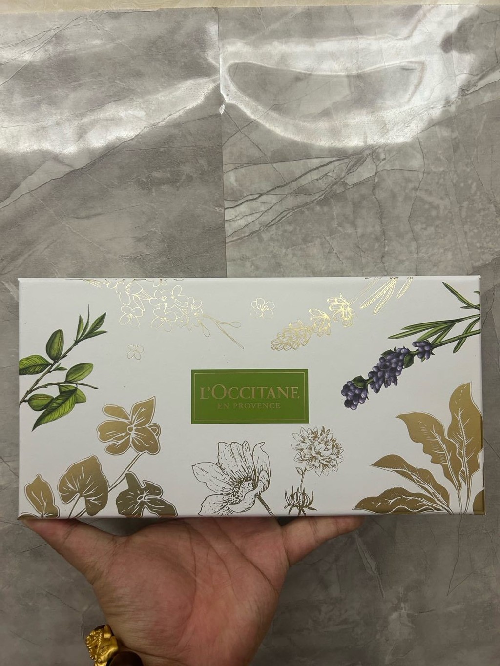 [A Heart Selection] Real Shot Counter Quality/55 L'Occitane Gilding ...