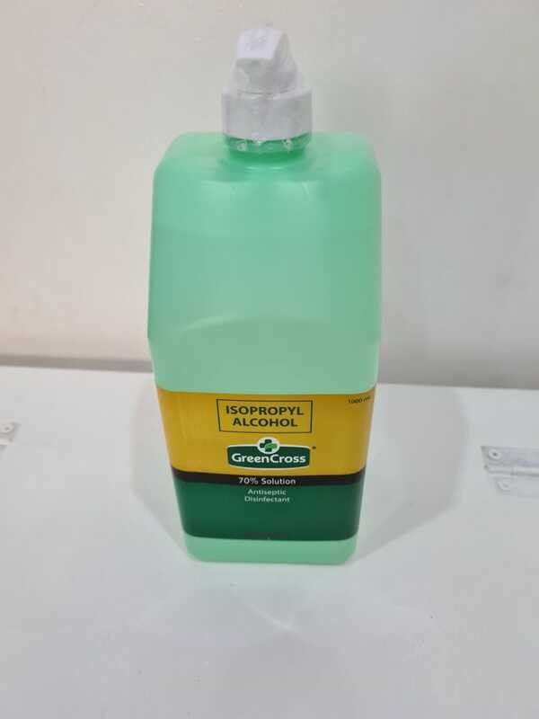 1Liter Greencross Isopropyl Alcohol 70% With Pump | Shopee Philippines
