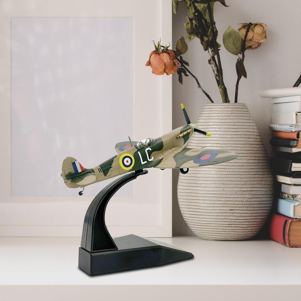 1/72 Scale Spitfire Fighter Aircraft British Royal Air Force Plane ...