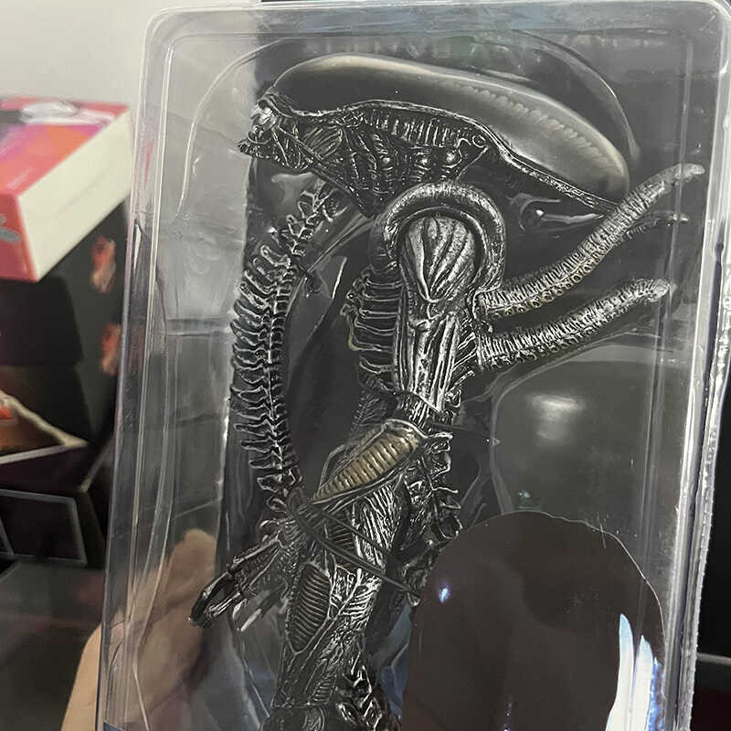 985 NECA Grid Warrior Xenomorph Alien Vs Predator Action Figure ...