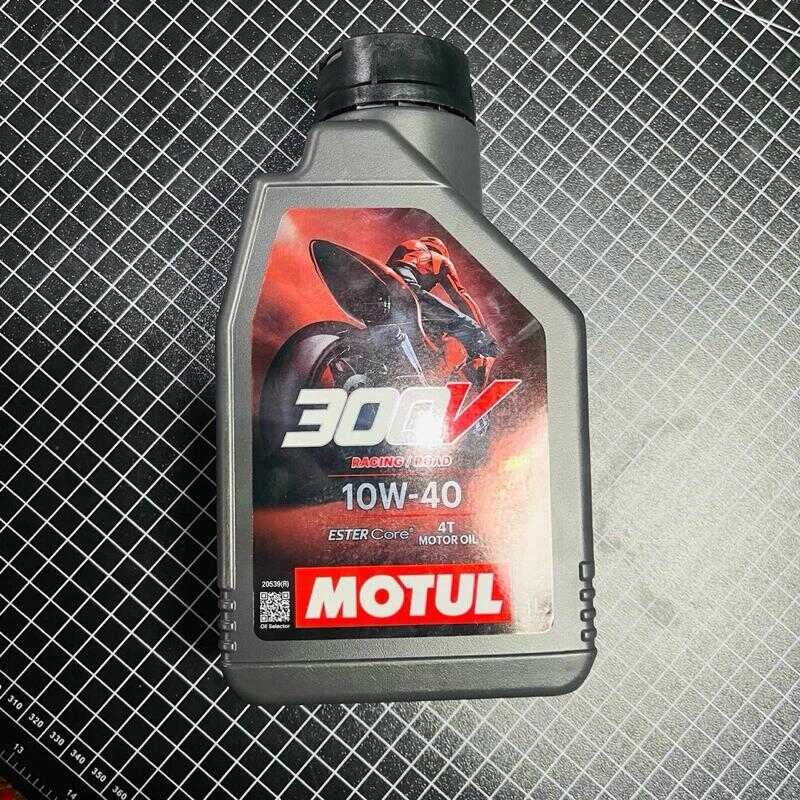 MOTUL 300V NEW PACKAGING 4T 10W40 Factory Line Ester Core 1Liter ...