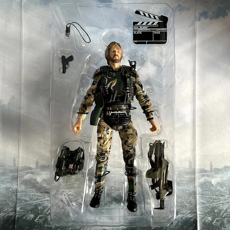 NECA Alien Colonel Cameron Alien Vs Predator Action Figure Director ...