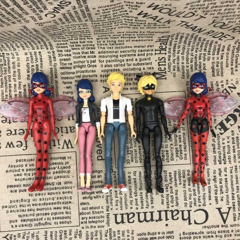 Cat Nakakatuwa Ladybug Noir Carapace Rena Rouge Queen Bee Mayura Action ...