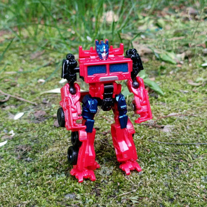 Hasbro Official Transformers Core Class Autobot Leader Optimus Prime ...